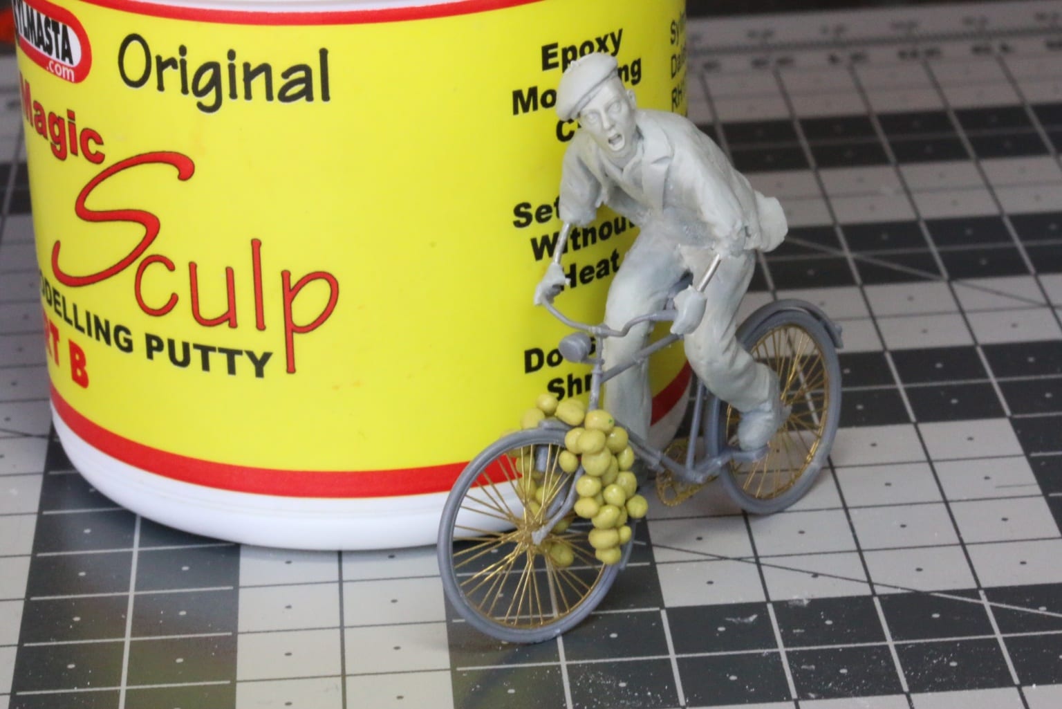 Epoxy modelling putty – Your guide to model making & sculpting putties